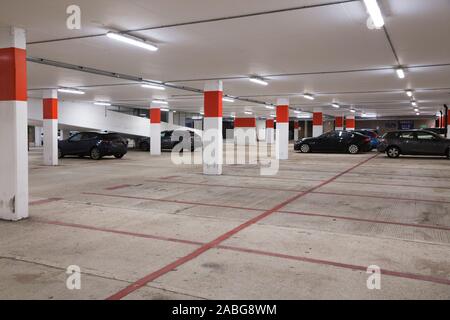 Empty parking bays in a multi storey car park Stock Photo - Alamy