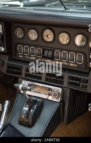 E Type Jaguar convertible cockpit Stock Photo - Alamy