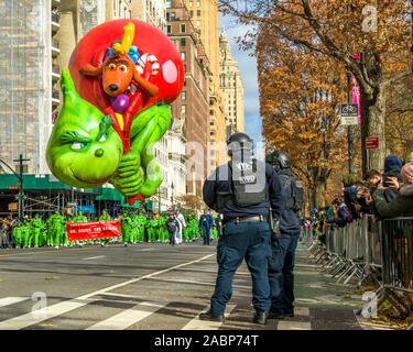 Police keep watch during the annual Midsumma Pride March in Melbourne ...