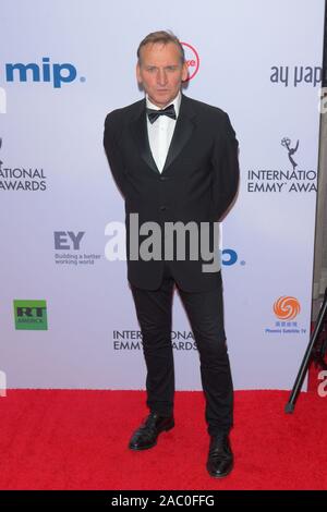 Christopher Eccleston attends the 2019 International Emmy Awards at New ...