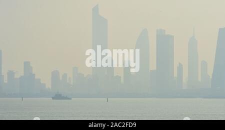 Kuwait City, Kuwait. 30th Nov, 2019. Buildings are shrouded in fog in ...