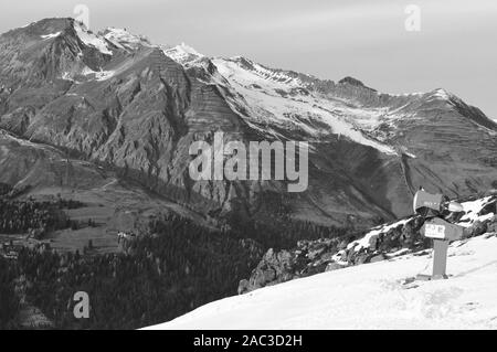 Snow machines for wintersport skiing paradies in Davos-City on ...