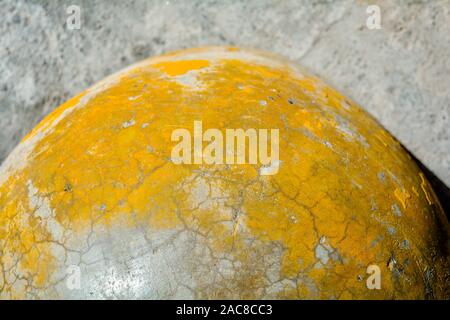 gray paint on car with cracks Stock Photo - Alamy
