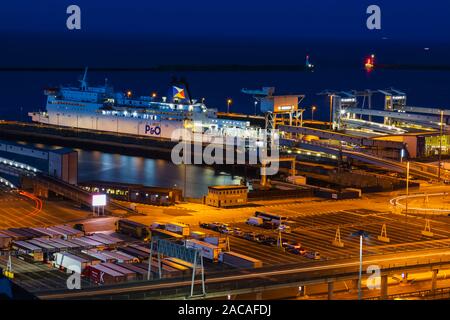 England, Kent, Dover, Dover Docks at Night Stock Photo - Alamy