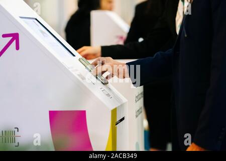 Computer, QR, QR-code, Quick response, machine-readable, coding Stock Photo - Alamy