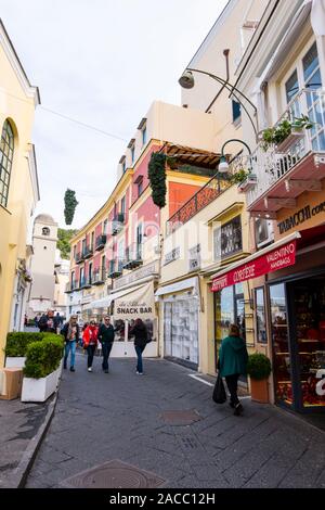 Capri street scene , Italy Stock Photo - Alamy