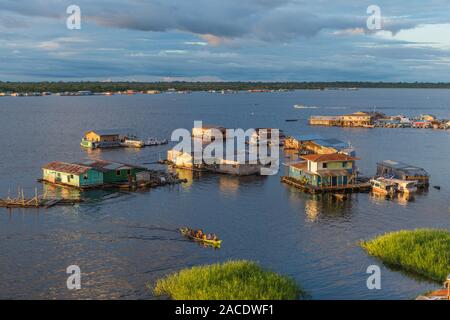Swimming houses on Lake Tefé, small town of Tefé on Solimoes River ...