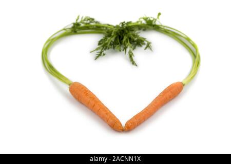 Fresh heart-shaped carrots Stock Photo - Alamy