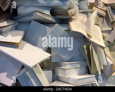 many books in chaos Stock Photo - Alamy