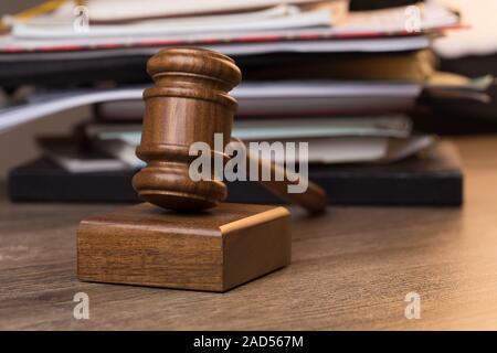 Chairman of hammer on table Stock Photo - Alamy
