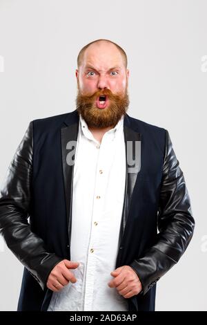 Screaming man with ginger beard Stock Photo - Alamy