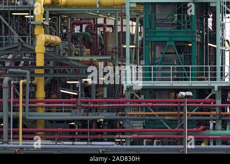 Colorful piping and many piping systems of a chemical plant Stock Photo ...