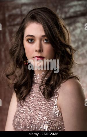 Female model inside studio Stock Photo - Alamy