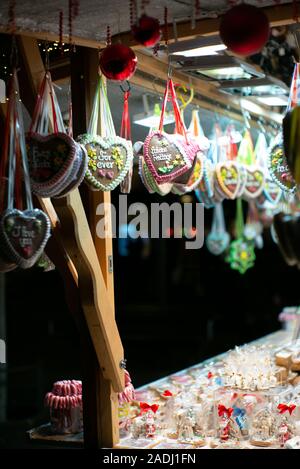 Gingerbread house - classic holiday tradition Stock Photo - Alamy