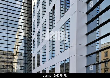Hochhausfassade - High-Riser Facade Stock Photo - Alamy