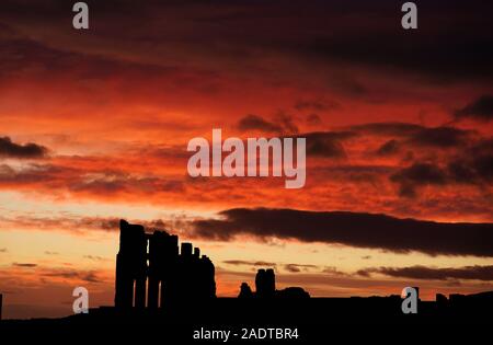 Dawn over Tynemouth Priory in North Shields Stock Photo - Alamy