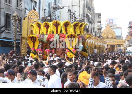PUNE, MAHARASHTRA, INDIA, September 2019, People at Shree Dagdusheth ...