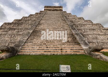 Looking up the steep steps of El Castillo / Temple of Kukulcan (the ...