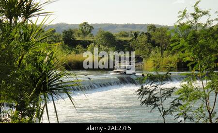Off-road truck driving the Ivanhoe Crossing, Kununurra, Western ...