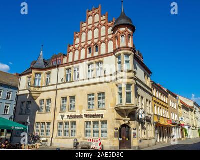 Oriel bay window in Hamlethaus Hamlet House replica of building in ...