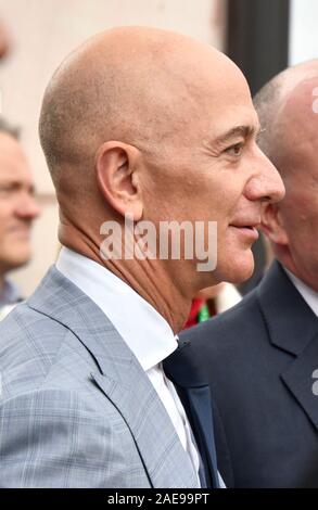 Amazon CEO Jeff Bezos attends the Vanity Fair Oscar Party at Wallis ...