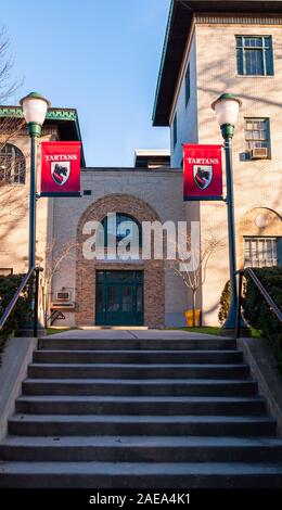 Buildings on the campus of Carnegie Mellon University in Pittsburgh ...