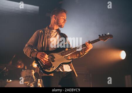 Sam fender live at Manchester academy november 2019 Stock Photo - Alamy