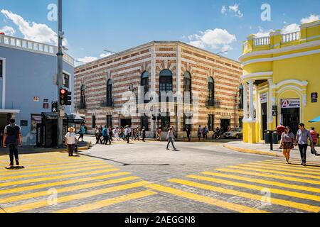 Old buildings, old town, Merida, Yucatan, Mexico Stock Photo - Alamy
