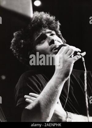 Lebanese-French schlager singer Ricky Shane (L) and his wife Gina in ...