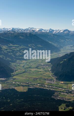 summer hike in the Rofan mountains, mountain station, Airrofan ...
