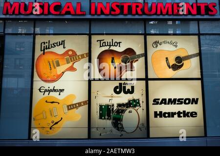 The Sam Ash Music Stores musical instruments store, 333 W. 34th Street ...