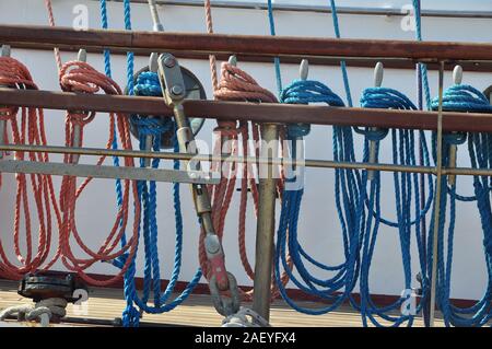 Colored ropes of the polish sailboat Pogoria during the Voiles de ...
