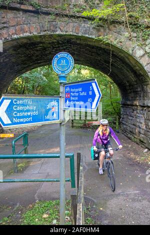 Cyclist on the Taff Trail in Cardiff Stock Photo - Alamy