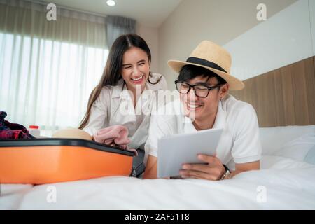 Honeymoon trip, backpacker tourist, tourism or holiday vacation travel ...