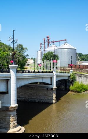 The Y shaped bridge in Zanesville, Ohio Stock Photo - Alamy