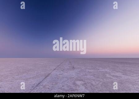 Sunset of white salt pan, evening glow, Sowa pan(Sua pan), near Sowa ...