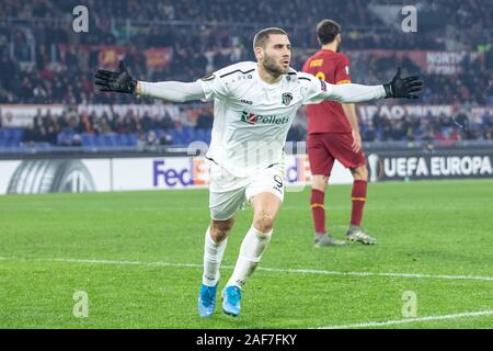 Shon Weissman of Wolfsberger AC celebrates after scoring a goal during ...