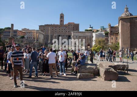 Ancient Rome buildings, overtourism, mass tourism, crowd of tourists ...