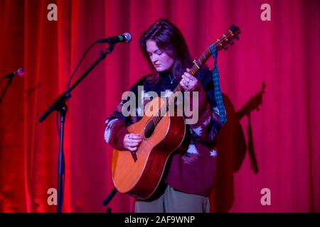 Folk singer songwriter, Iona Lane, Skegness, England Stock Photo - Alamy