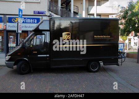 UPS Company Van At Amsterdam The Netherlands 8-2-2022 Stock Photo - Alamy