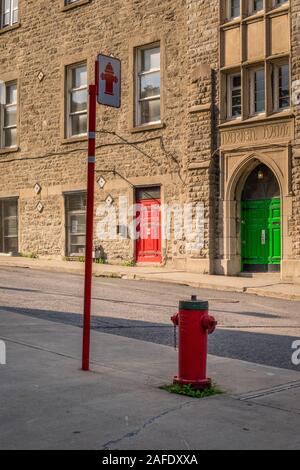 Canada, Quebec City, A red door of an old stone house Stock Photo - Alamy