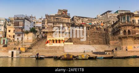 Panorama of boats and historic buildings at the Babua Pandey Ghat in ...