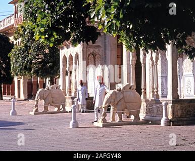 Tripolia Gate. Entrance to the City Palace. Jaipur. Rajasthan. India ...