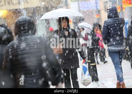 Inverness, UK. 16th Dec, 2019. Snow in Inverness town centre. Credit ...