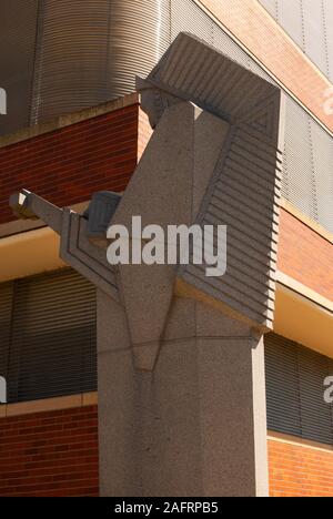 SC Johnson research tower by Frank Lloyd Wright in Racine Wisconsin ...