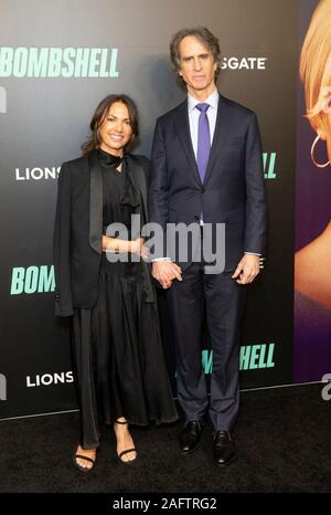 SUSANNA HOFFS & JAY ROACH ATTEND THE 'ALONG CAME POLLY' WORLD FILM ...