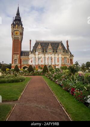 Calais town hall and clock tower, France Stock Photo - Alamy