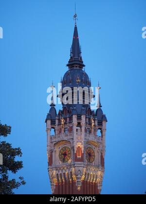Calais town hall clock / belfry Stock Photo - Alamy