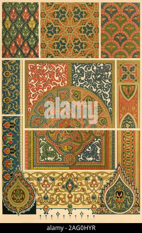 Islamic Quran geometric pattern from Moroccan pattern in gold leaf ...