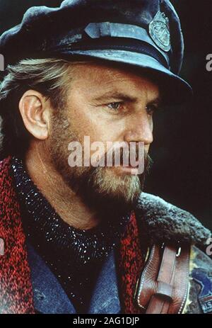 POSTMAN, Kevin Costner, 1997. (c)Warner Bros. Courtesy: Everett ...